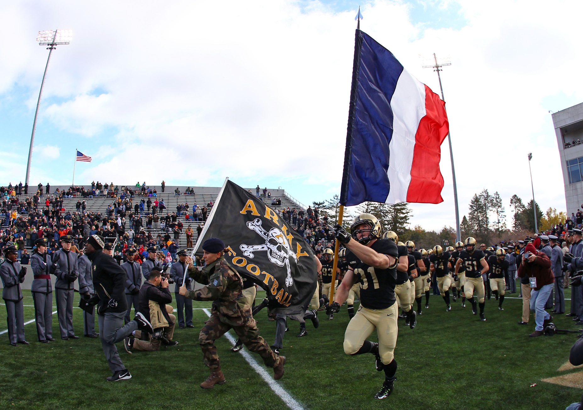 Photos: Army Football Team Takes Field With French Flag - Crossing Broad