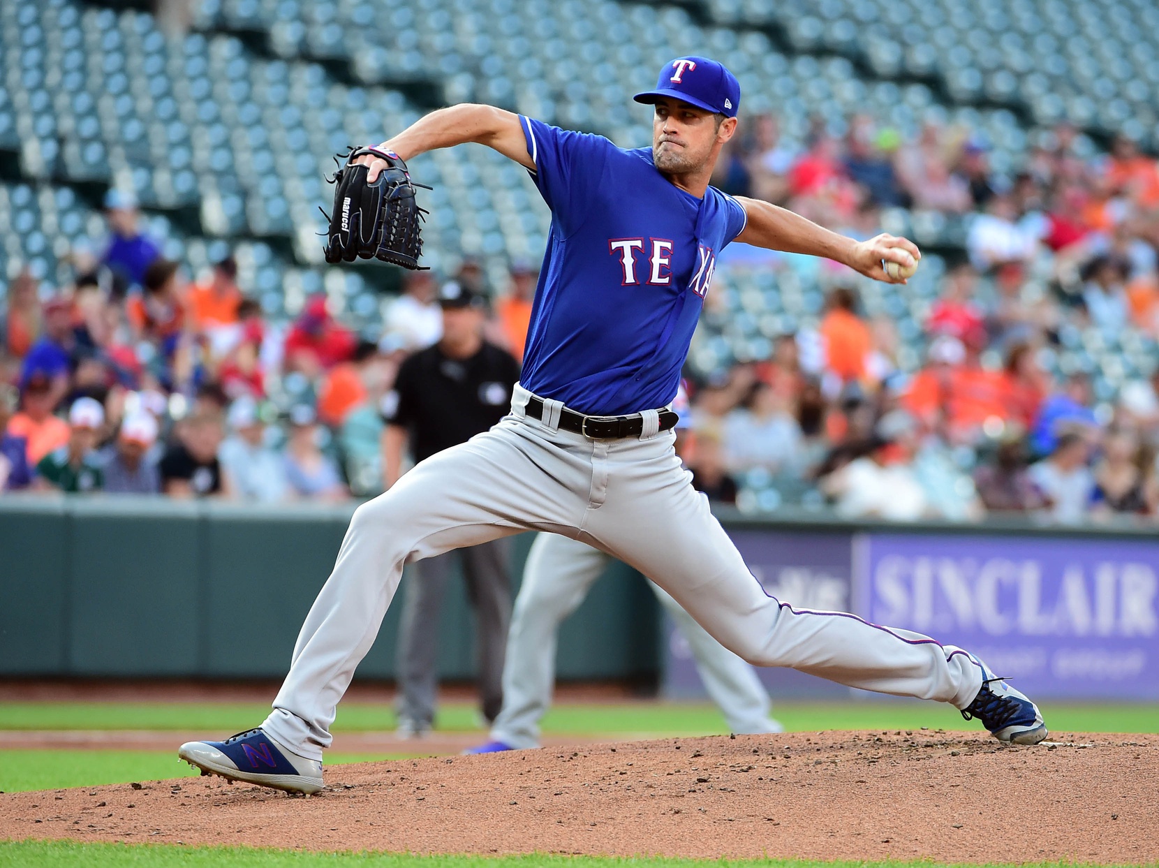 Cole Hamels Is Going to Get Another Chance for a Ring in Chicago ...