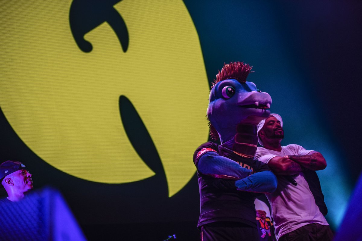 The Union's Mascot Got on Stage with The Wu-Tang Clan - Crossing Broad