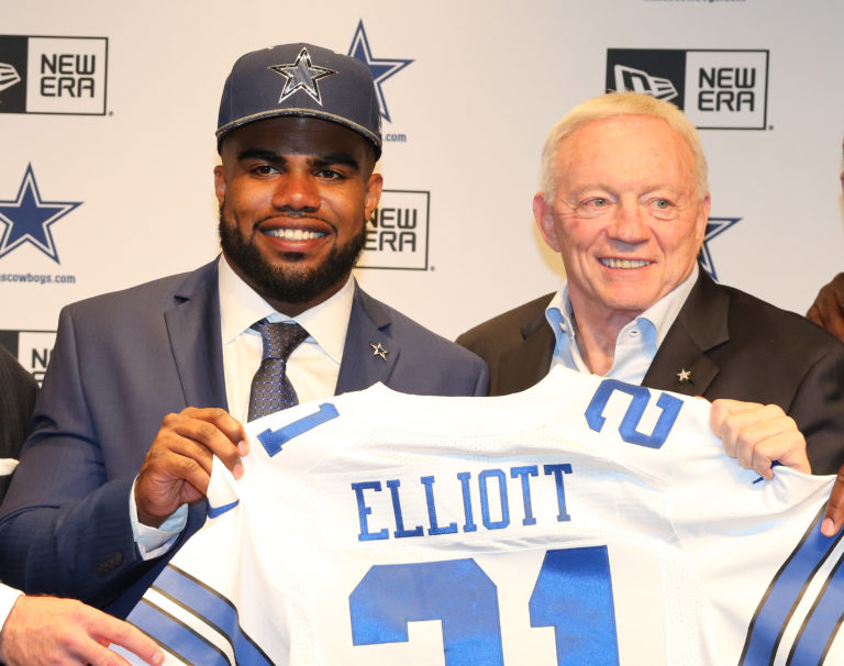 It Would Be a Real Shame if Zeke Elliott Didn't Play This Season ...