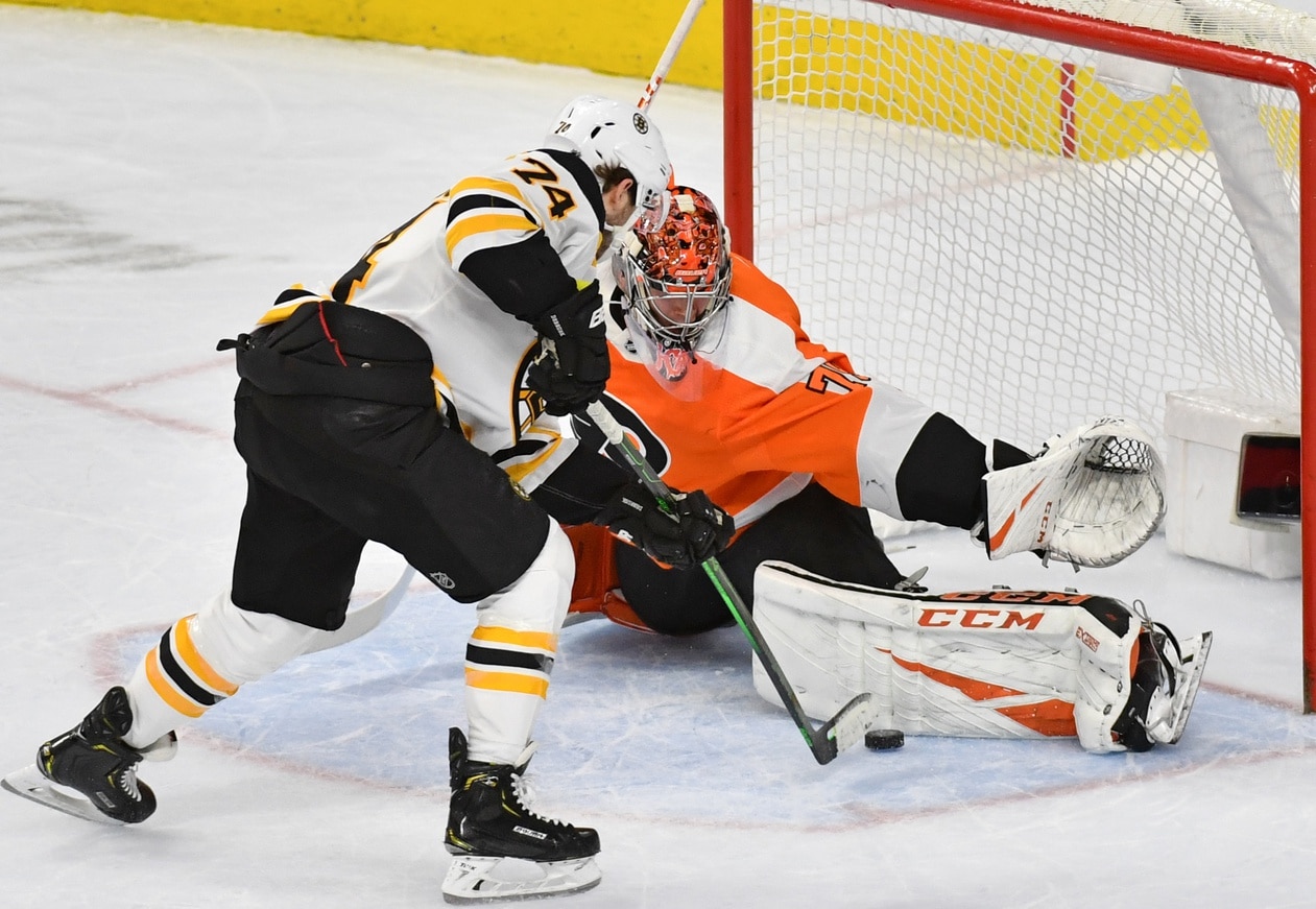Carter Hart Out 2-3 Weeks With Abdominal Strain - Crossing Broad