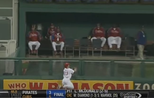 Today in Sports History: Aaron Rowand Runs Into the Wall - Crossing Broad