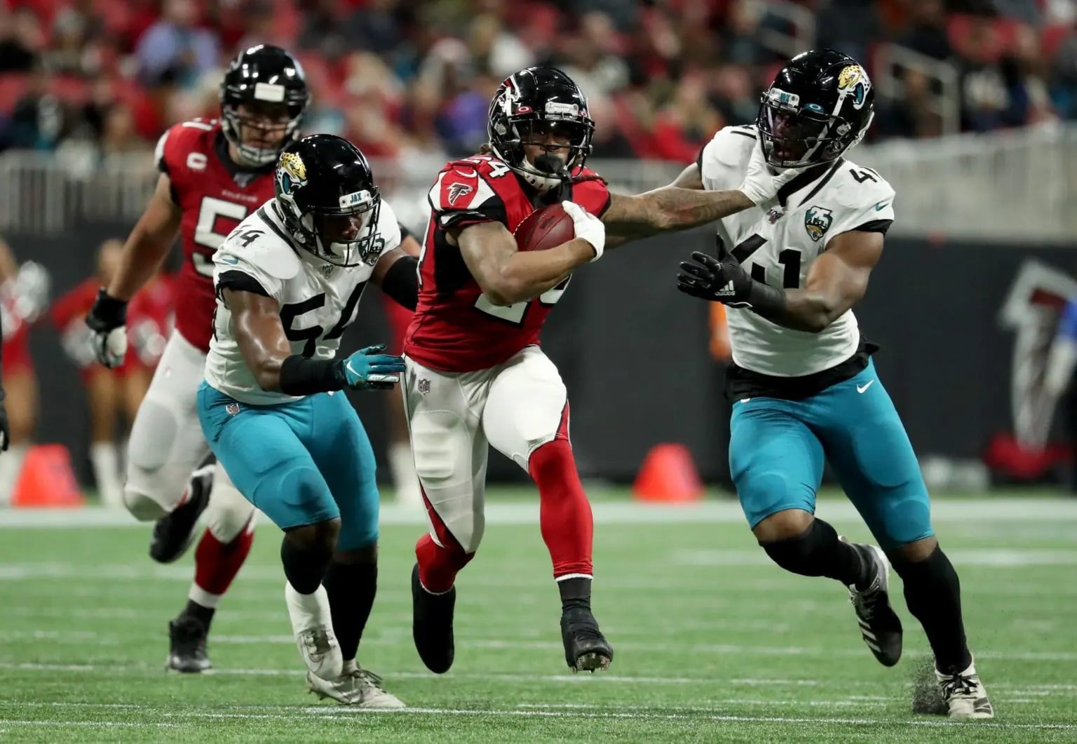 Devonta Freeman Signs With the Giants as Saquon Barkley's Replacement ...