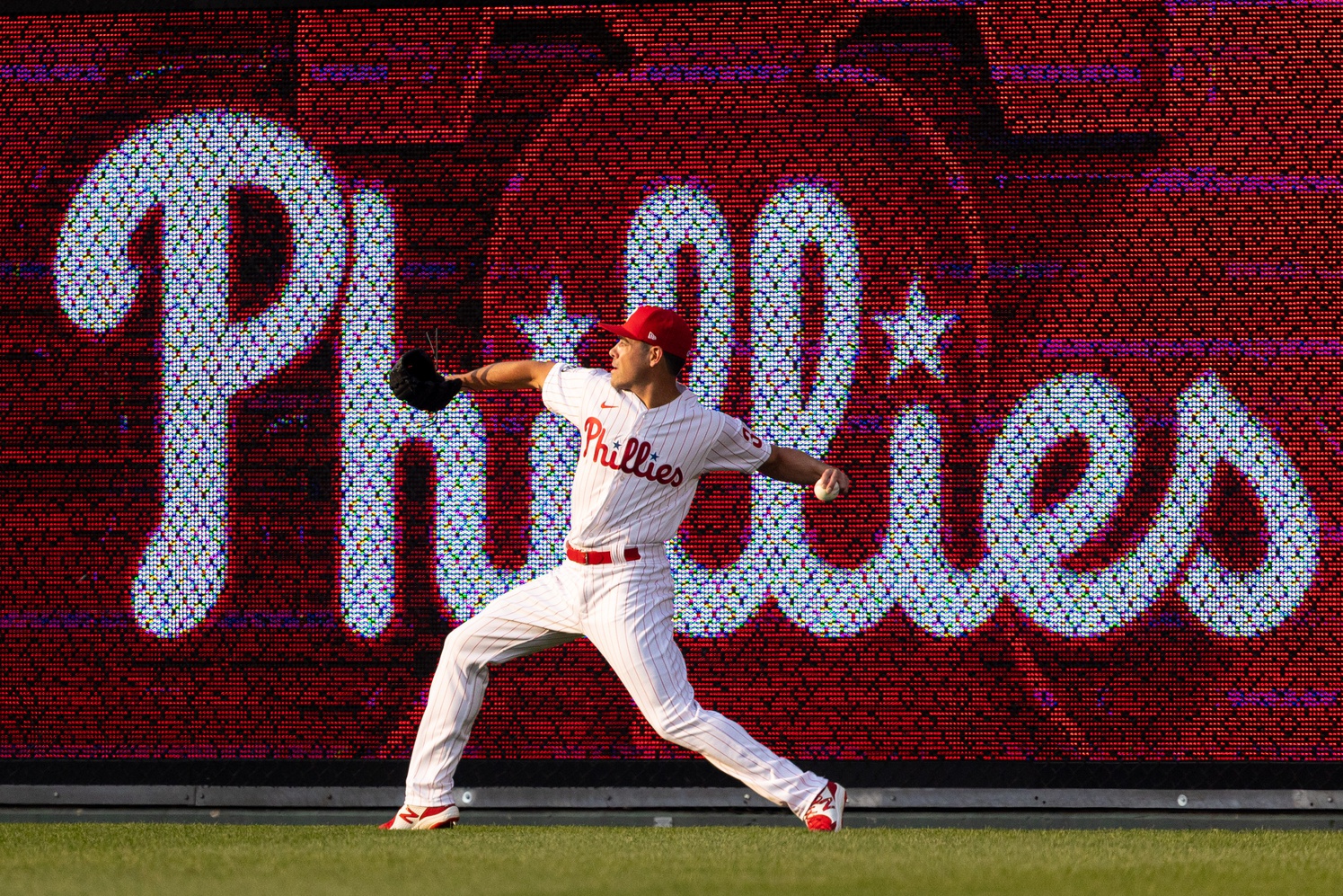 Phillies Must Learn Obvious Lesson Following Latest Non-Competitive ...