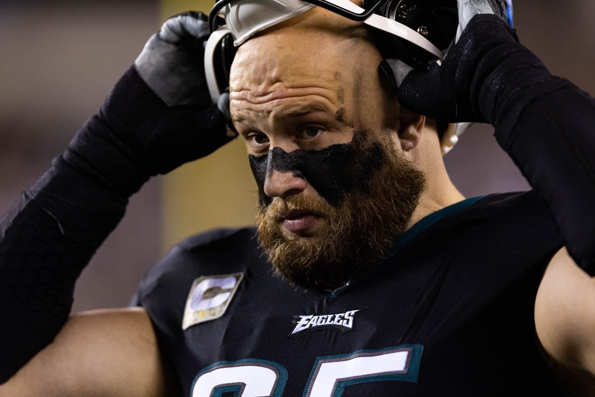 Lane Johnson to Miss Rest of Regular Season with Abdominal Injury ...