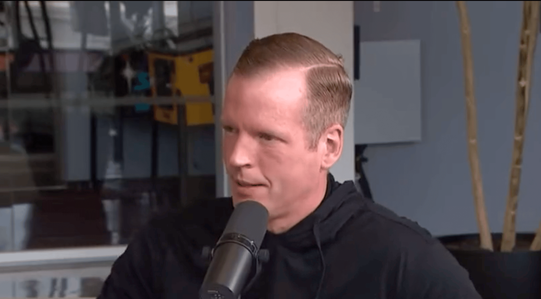 Chris Simms Threw a Tantrum Over ESPN Reposting His Jalen Hurts Diss ...