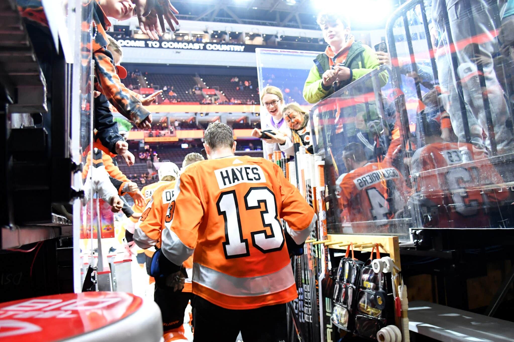 Flyers Follow Up Admission of Rebuild by Keeping Ticket Prices the Same ...