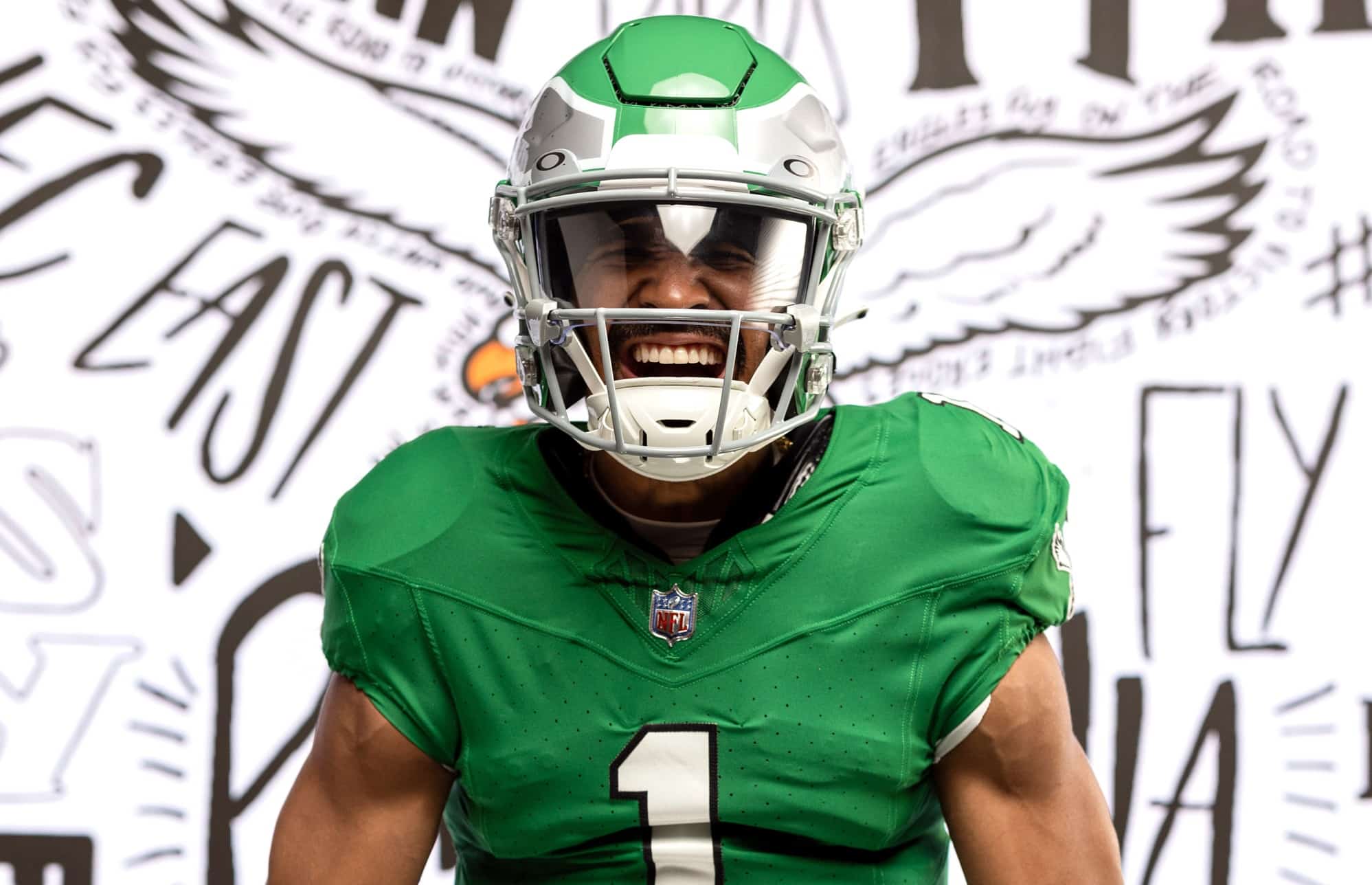 Opinion: I Used to Hate Everything About Kelly Green, but the Super ...