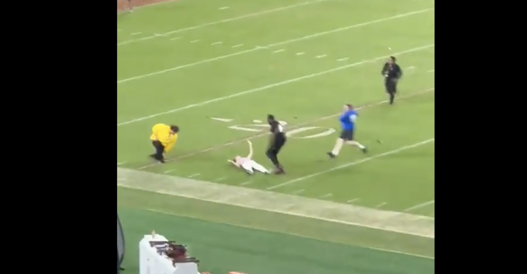 Security Guard Gary's Influence Has Made Its Way To College Football ...