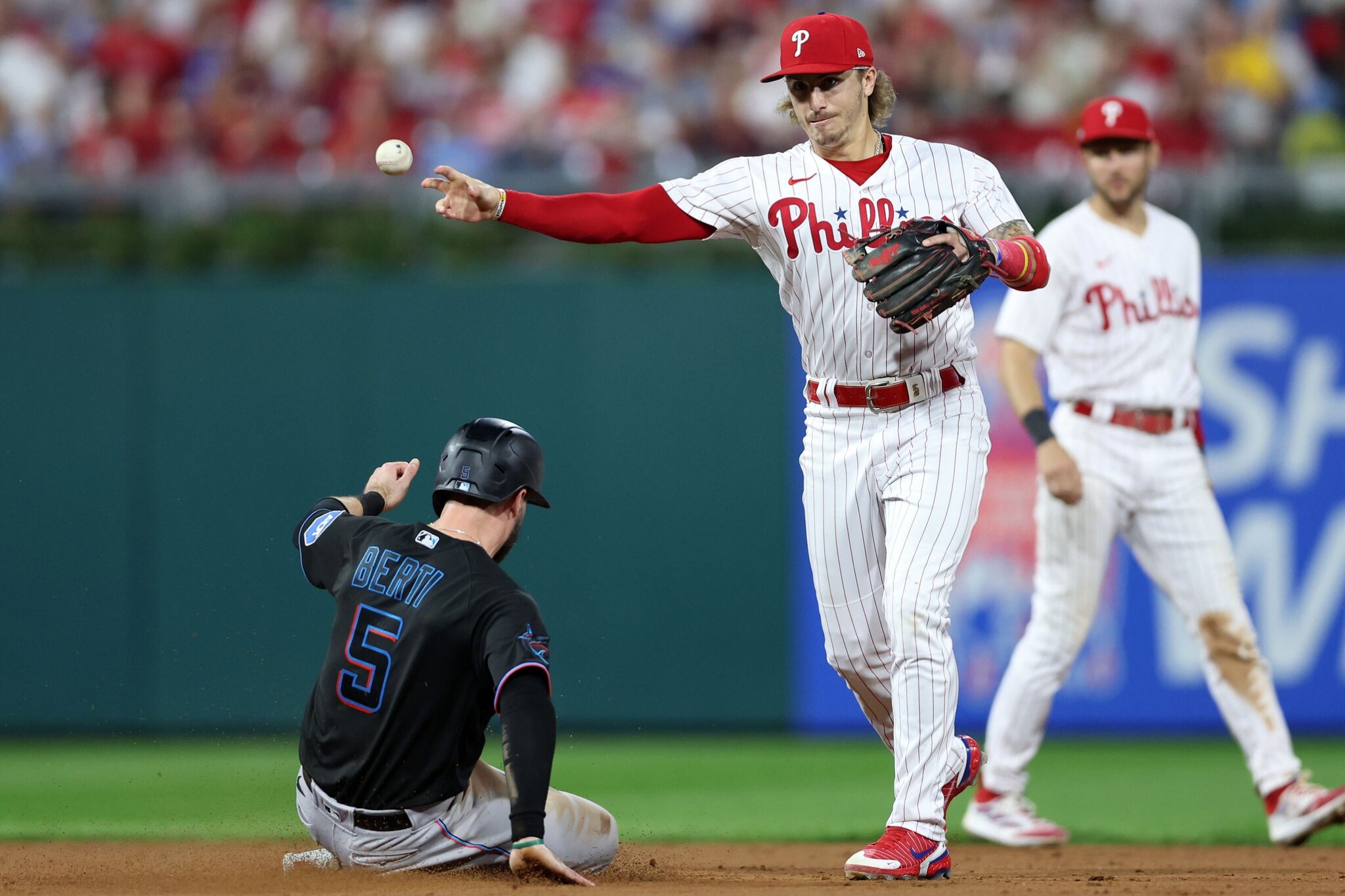 Defense Could be the Difference in an Epic Phillies/Braves Series ...