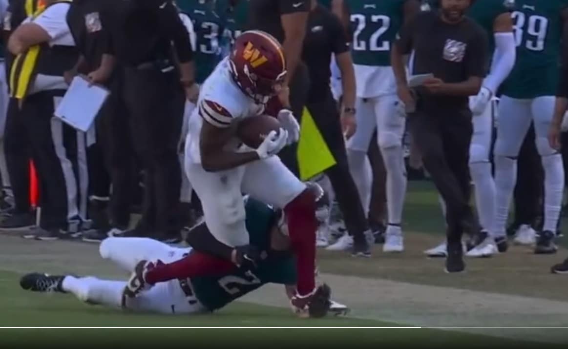 Eagles 4-0 Largely in Part to Reed Blankenship's Forearm - Crossing Broad