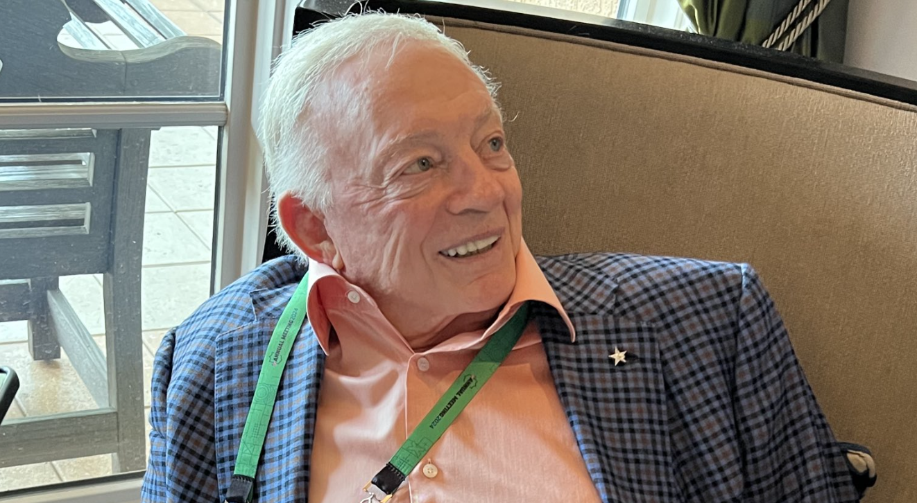 Jerry Jones Had His Cowboys Draft Plans Laid Out on the Notepad, for ...