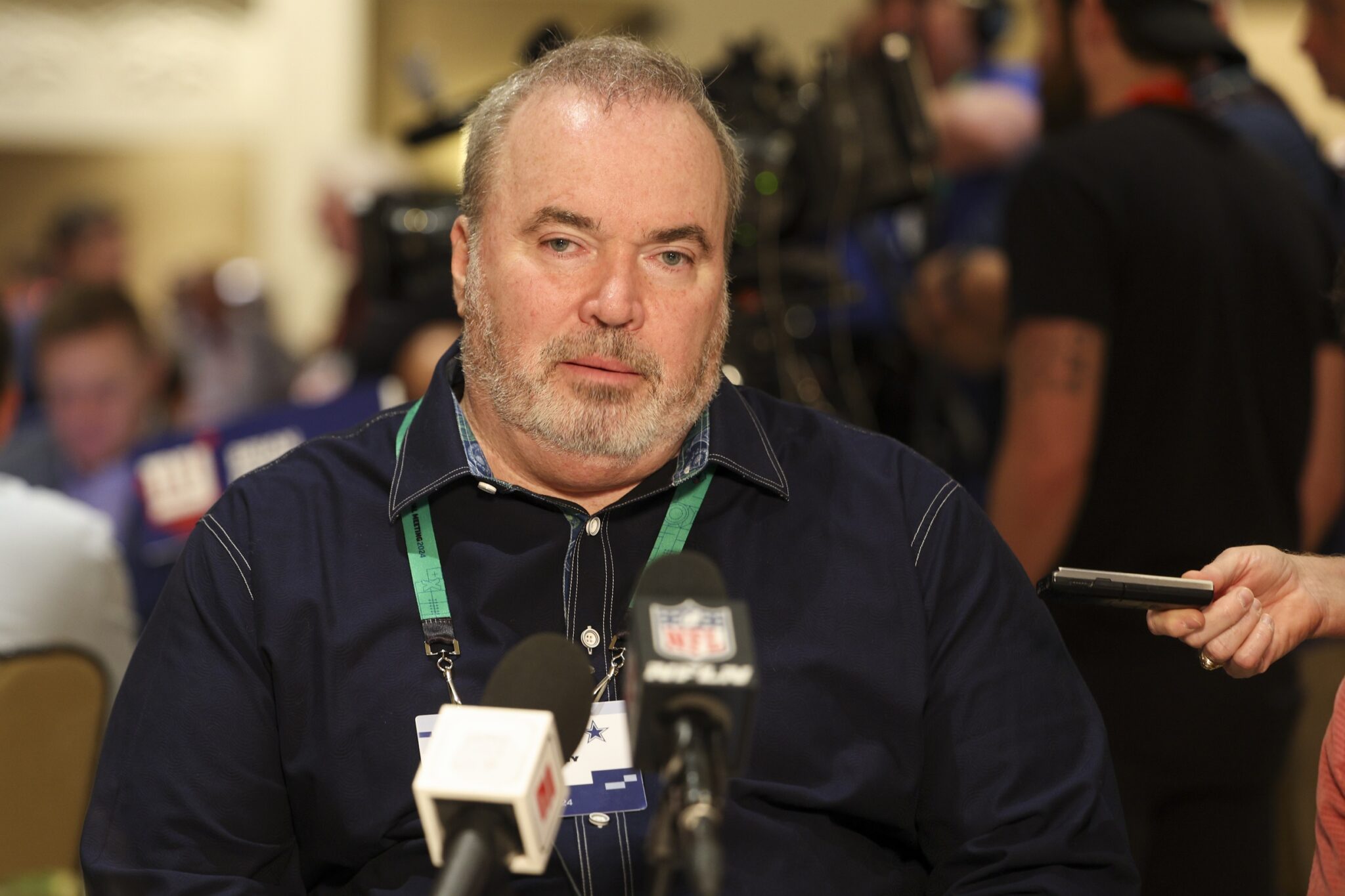 Report: Mike McCarthy is Apparently Fed Up With Jerry Jones Undermining ...