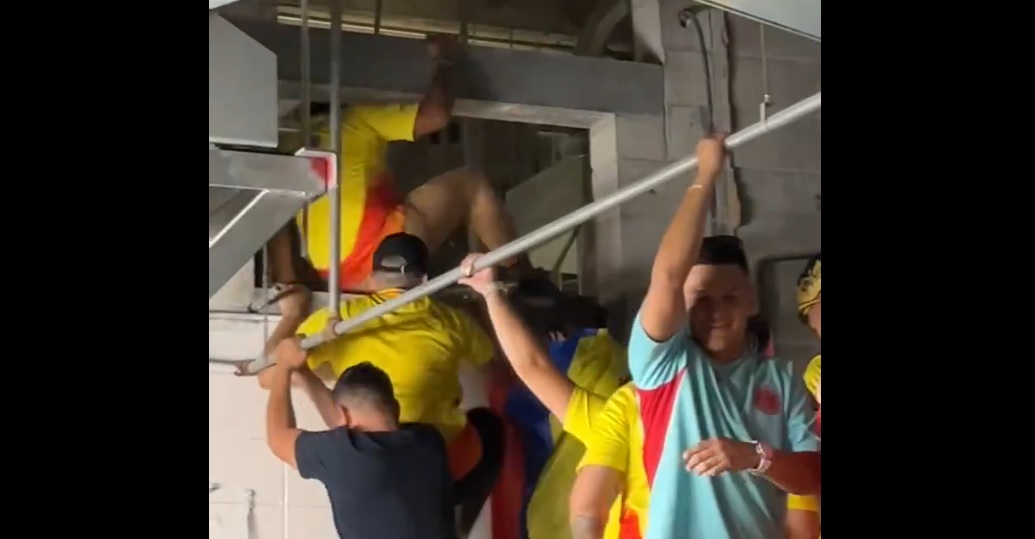 It is Obviously America's Fault that Fans Broke into Hard Rock Stadium ...