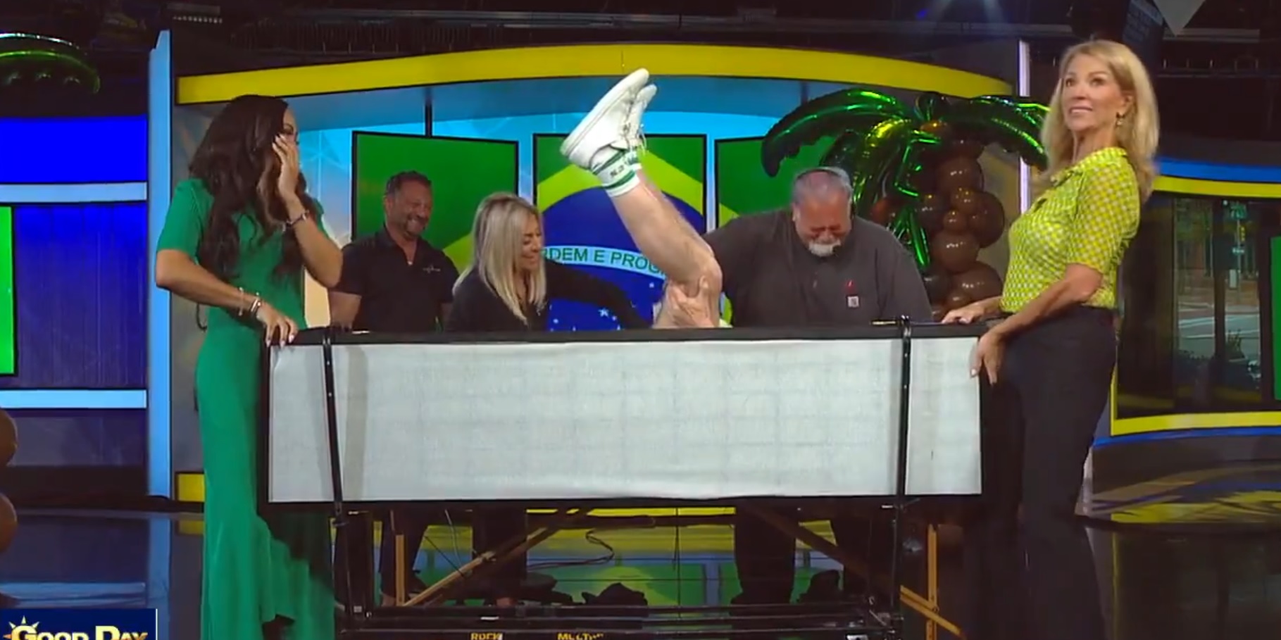 Mike Jerrick Getting a Brazilian Wax on Live Television is the Most ...