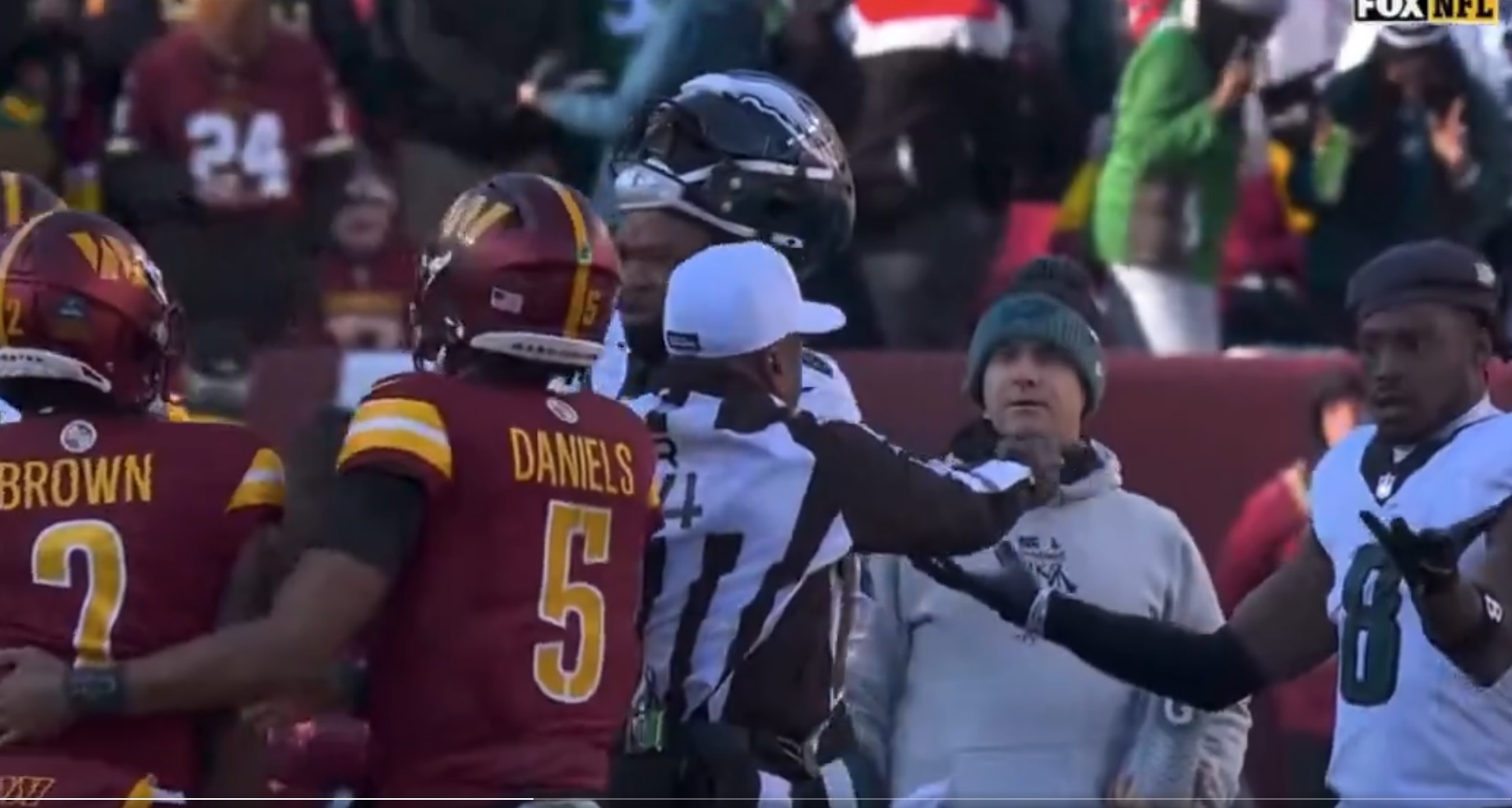 Chauncey Gardner-Johnson was Ejected After "Basically Taunting the ...