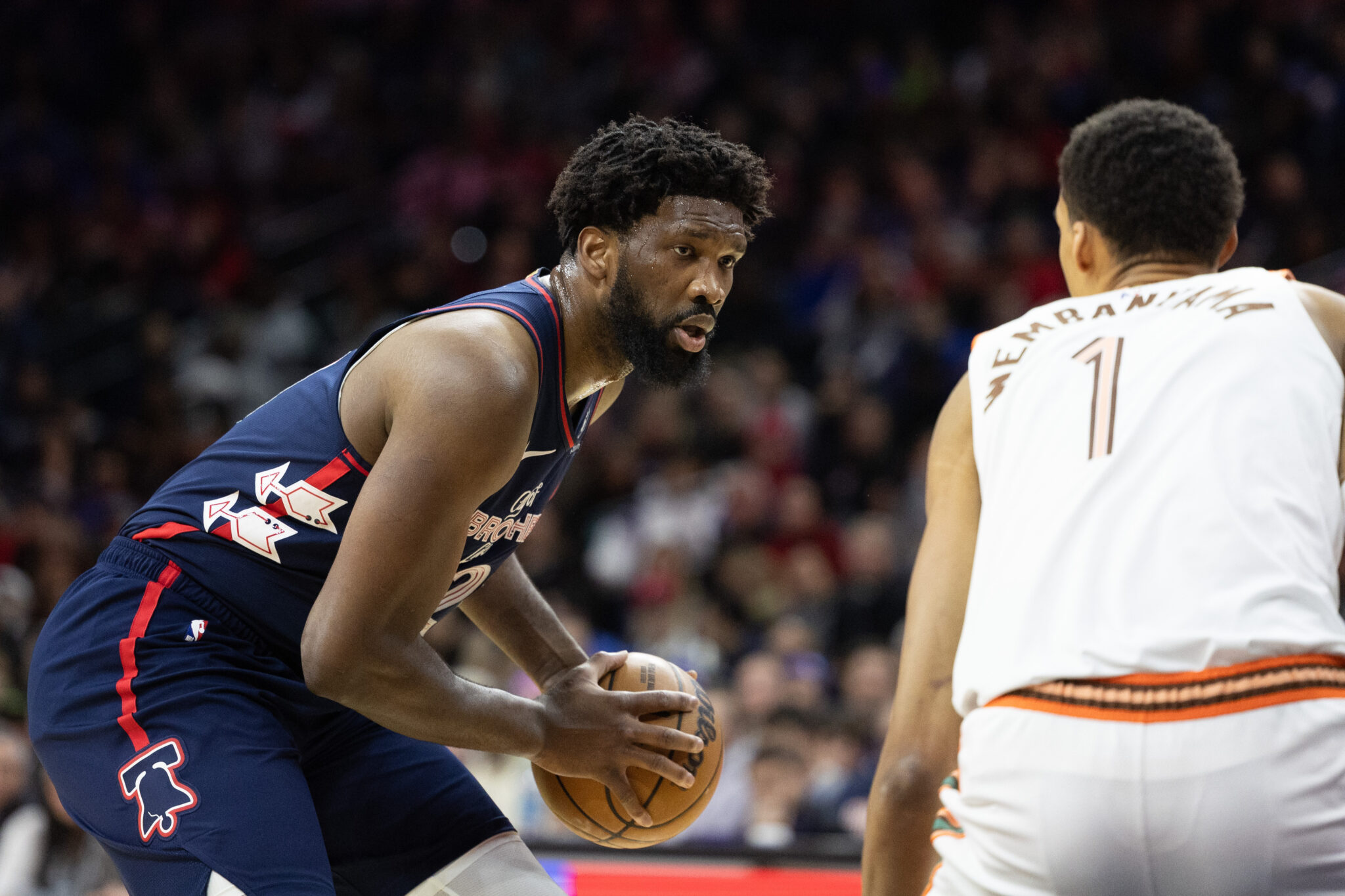 A Look at Spurs vs. Sixers, Flyers vs. Penguins Odds for Monday Night ...