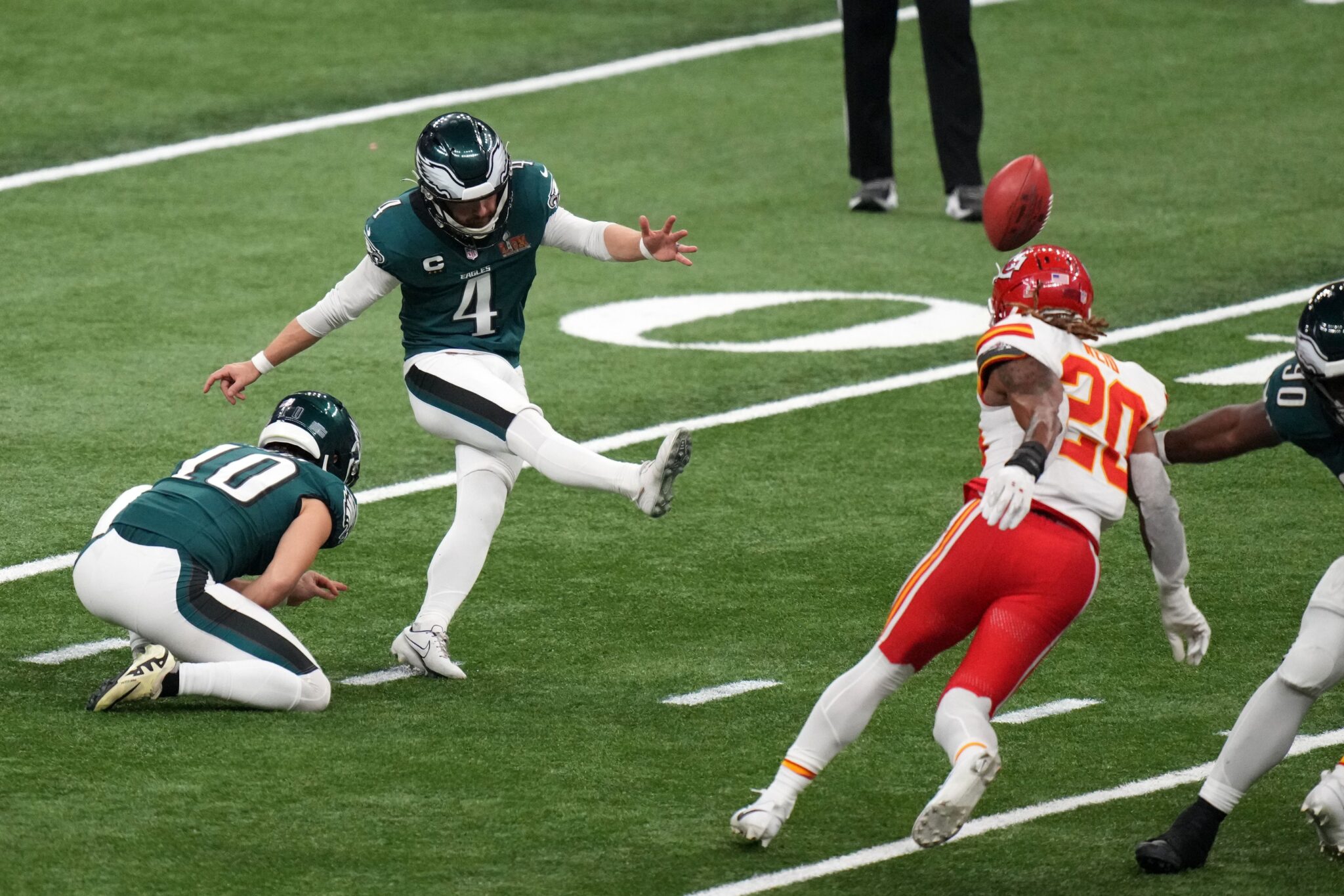 Jake Elliott Didn't Miss a Kick in the Super Bowl - Crossing Broad