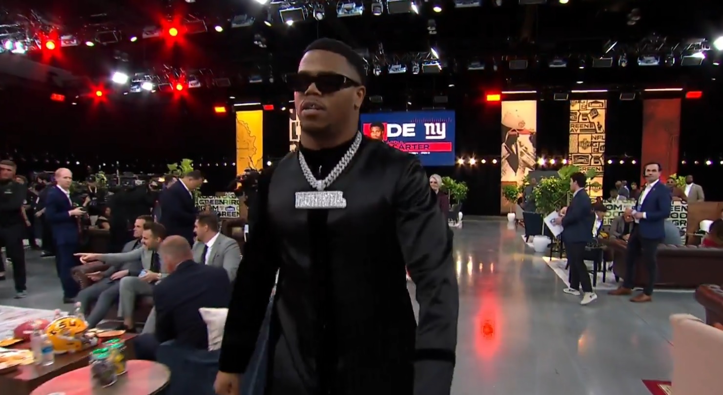 As Expected, Philly Native and Eagles Fan Abdul Carter Was Drafted by ...