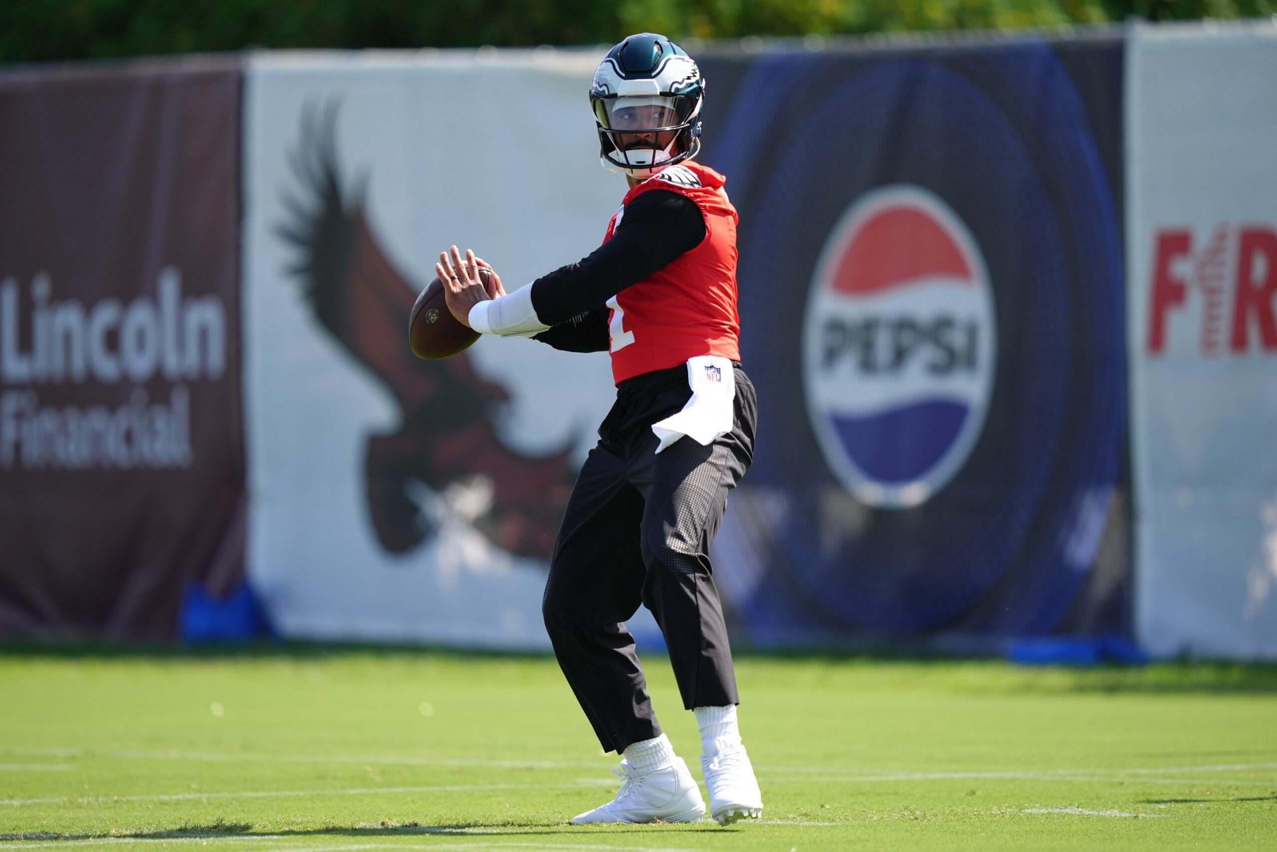 Jalen Hurts Only Lasted 63 Attempts Before Throwing His First Training ...