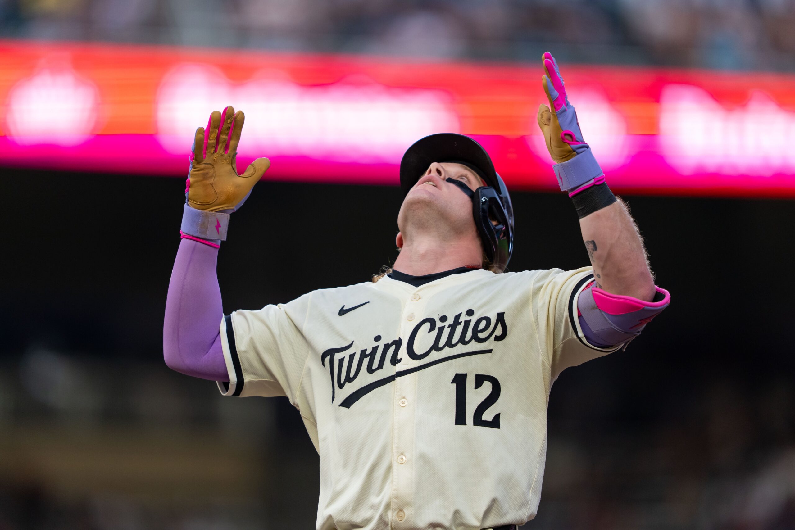 Eight Bats the Phillies Could Target on Deadline Day - Crossing Broad