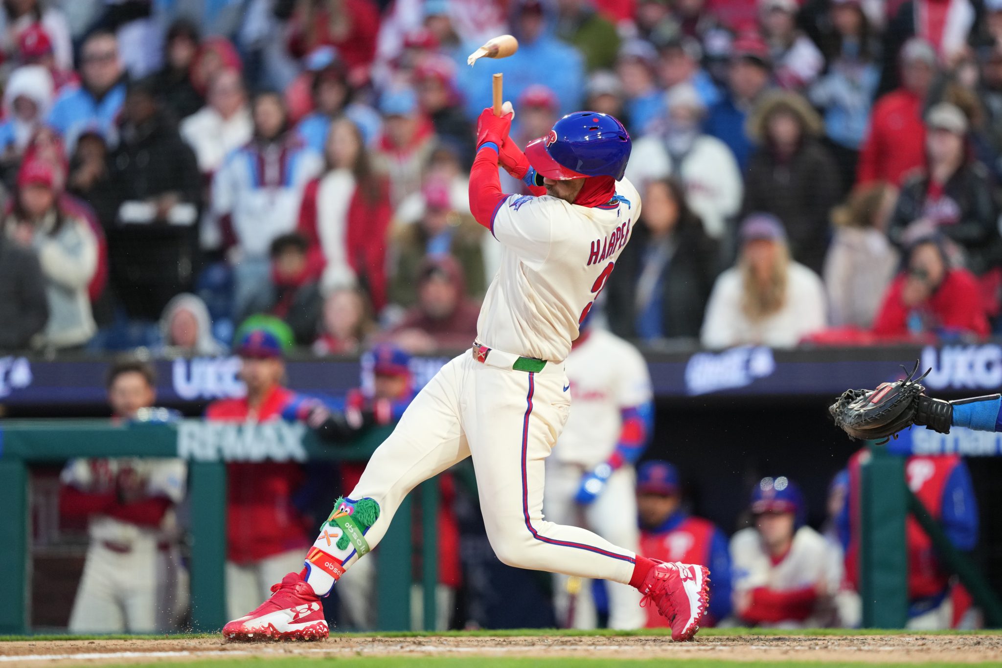 Robot Story of the Week: A Conflicted Phillies Fan Feels the Pull of ...