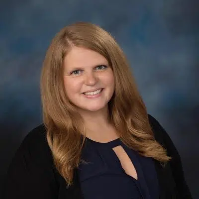 Ava Graham Gets a Promotion - Crossing Broad