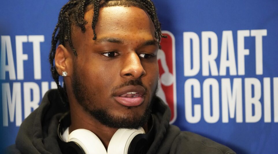 Crossing Broad - Philly's irreverent sports blog